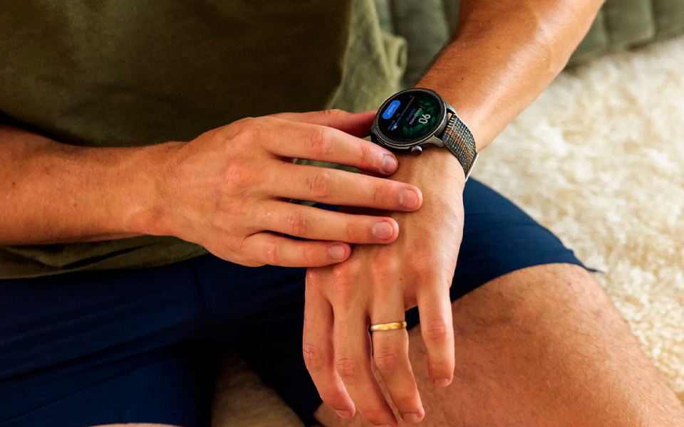 Часы Amazfit Balance Серые: купить по цене 20 990 рублей в интернет ...